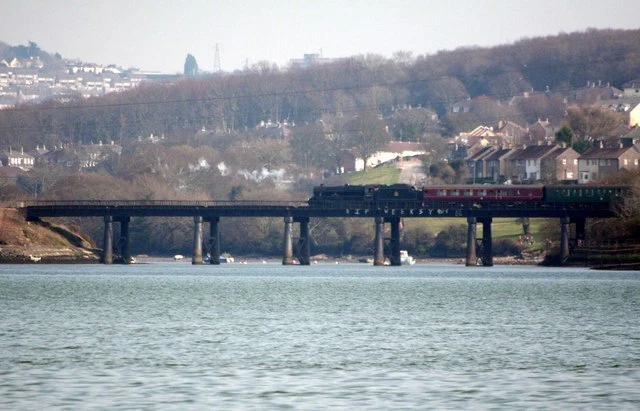 PHOTO 6X4 STEAM excursion crosses Tamerton railway bridge Saltash ...