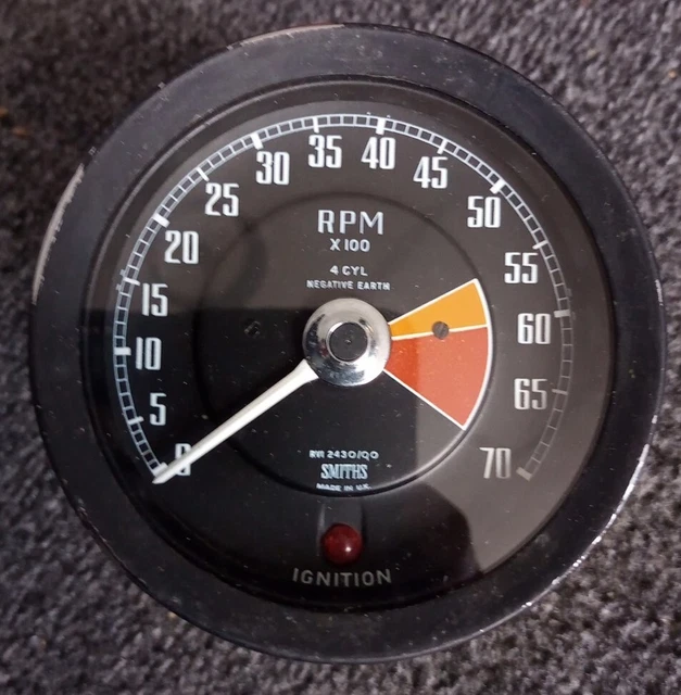 VINTAGE MGB REV Counter / Tachometer - 4 Cylinder Negative Earth £120. ...