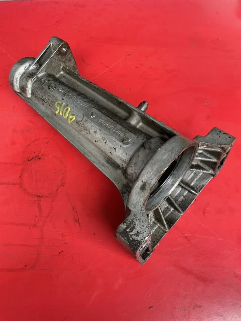 VOLKSWAGEN TRANSPORTER T4 Gearbox Bearing Trumpet Housing Support ...