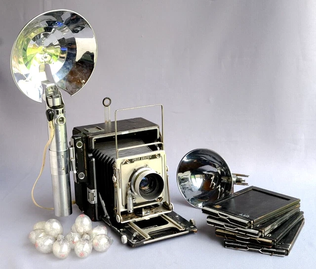 SPEED GRAPHIC CAMERA with GRAFLEX 3 CELL FLASH GUN £525.00 - PicClick UK