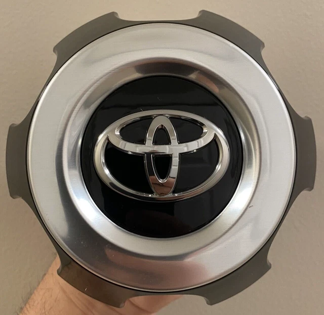 TOYOTA 4RUNNER CENTER Cap Hub Cover 2014-2023 4260B-35100 *BRAND NEW ...
