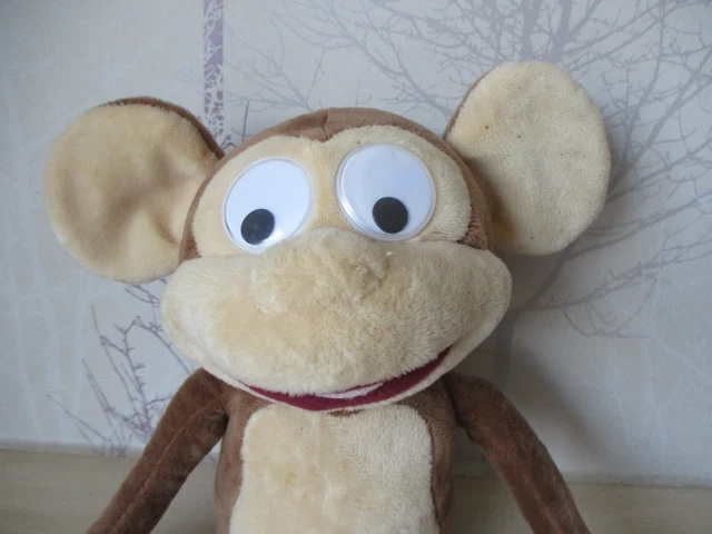 IMC TOYS - Fufris Monkey - Plush Toy- Laughs - Wobbles & Makes Rude ...