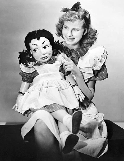 1940S VENTRILOQUIST SHIRLEY Dinsdale Layburn With Her Dummy Old TV ...