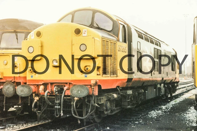 UK DIESEL TRAIN Railway Photograph Of Class 37 37355. Loco. Rm37-1054 £ ...