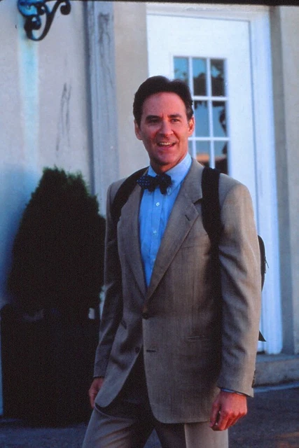 FILMDIA IN AND out Kevin Kline Slide KB-format L19-16-1-2 EUR 3,99 ...