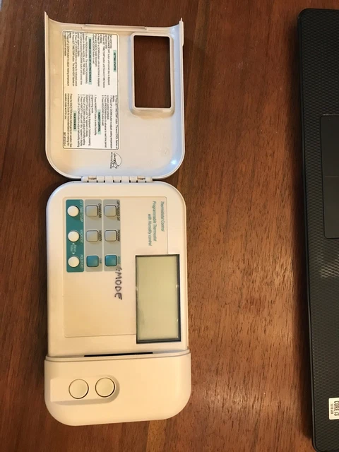 CARRIER PROGRAMMABLE DIGITAL Thermostat With Humidity Control 960 ...