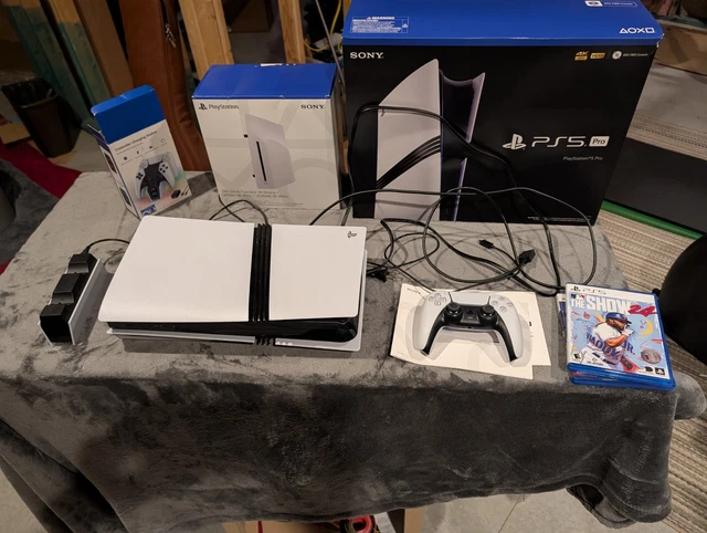 SONY PLAYSTATION 5 Pro With Disc Drive And Extras $561.58 - PicClick CA