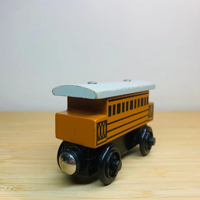 HENRIETTA - THOMAS The Tank Engine & Friends Wooden Railway Trains EUR ...