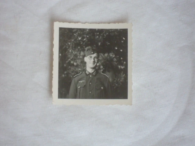 SOLDAT WEHRMACHT 2.WELTKRIEG WW2 Brille Uniform jung lächelnd, Bild ca ...
