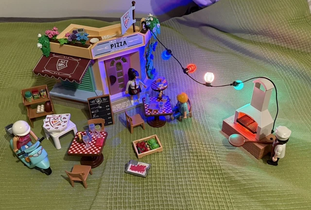 PLAYMOBIL CITY LIFE Pizzeria mit Gartenrestaurant Spielset (70336) EUR ...