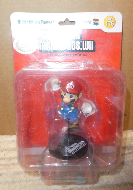 NINTENDO MEDICOM ULTRA Detail Figure UDF 176 Super Mario U Bros £34.99 ...