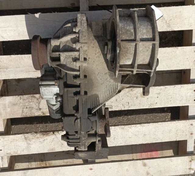 LAND ROVER RANGE Rover Vogue 3.0 Td6 02-2012 Front Transfer Case Box ...