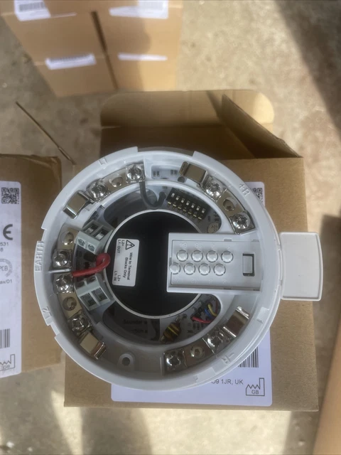 APOLLO DISCOVERY SOUNDER Base with Isolator 45681-702APO £31.92 ...