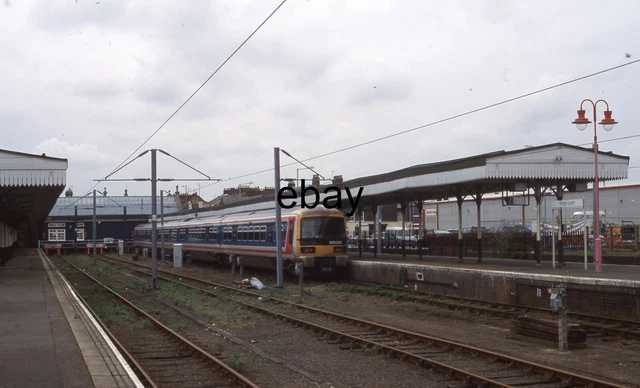 35MM SLIDE - EMU Class 365. 365530 @ Kings Lynn £2.99 - PicClick UK