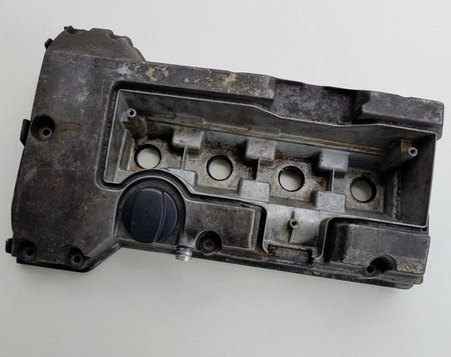 ORIGINAL MERCEDES-BENZ W124 Rocker Cover Including Oil Cap - 1110100330 ...