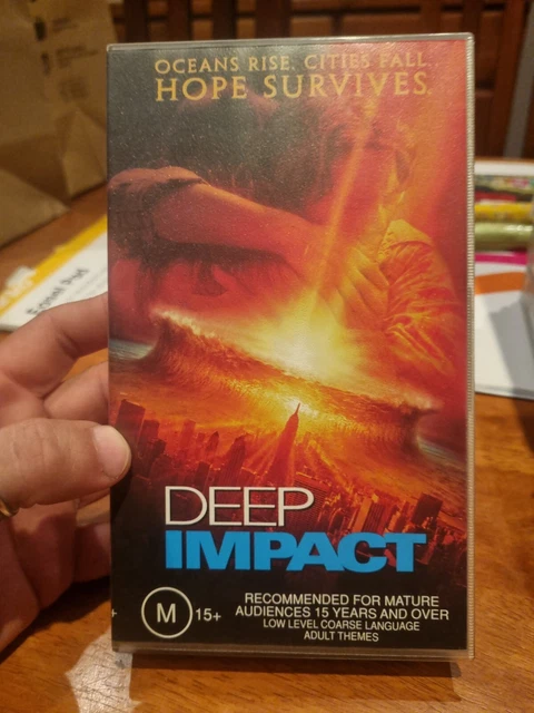 DEEP IMPACT, VHS Tape, Robert Duvall Vintage Video, Movie M, 1998 £10. ...