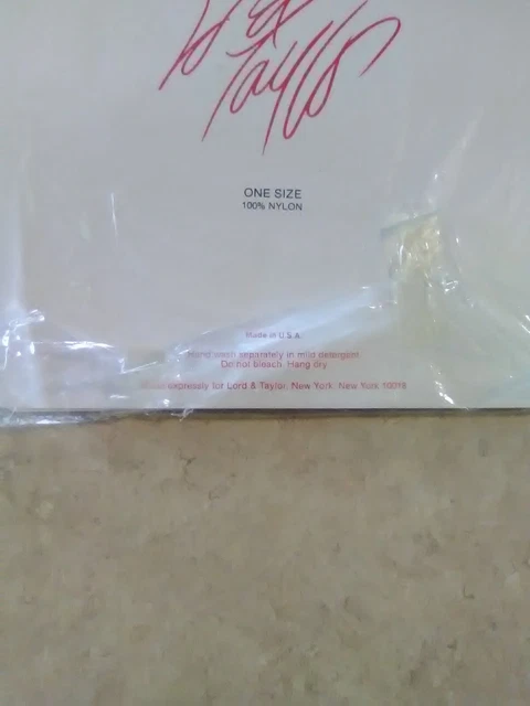 LORD &TAYLOR VTG Nylon Sheer Stockings Pale Nude One Size Style 4610 No ...
