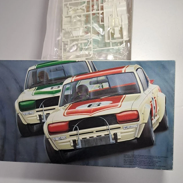 FUJIMI 124 HAKOSUKA GTR Race ungeöffnete beschädigte Box EUR 93,90 ...