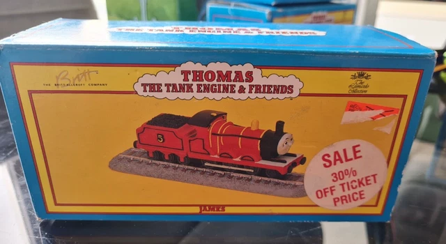 LEONARDO COLLECTION THOMAS The Tank Engine And Friends James the red ...