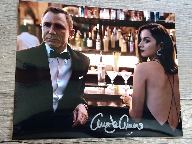 PHOTO SIGNÉE ANA de Armas "Paloma" Autographe COA James Bond 007 No ...