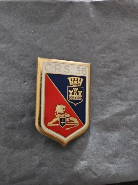 INSIGNE / PUCELLE Crs 36 EUR 3,99 - PicClick FR