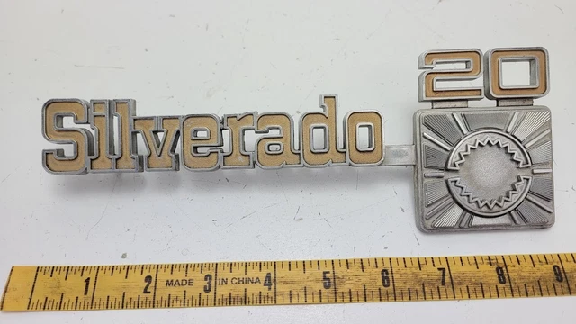 1973-1979 CHEVY SUBURBAN Side Fender Silverado 20 Emblem Nameplate Logo ...