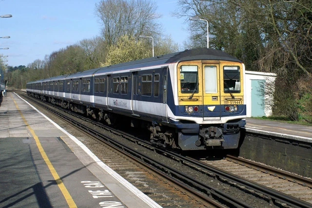 FIRST CAPITAL CONNECT 319441 Balcombe 2007 Rail Photo £2.70 - PicClick UK
