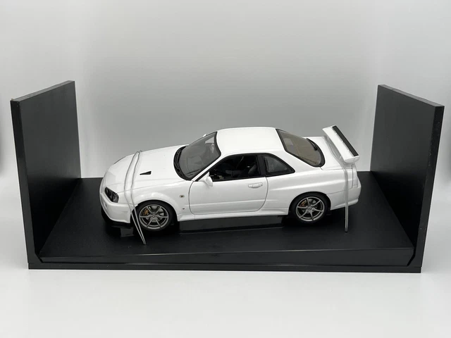 AUTOART NISSAN SKYLINE R34 GTR V-Spec II 1/18 blanc 77333 Performance ...