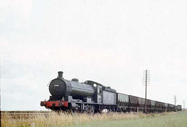 2240 RAILWAY COLOUR Slide Raven Q6 Class 63395 At Ryhope 1967 £3.99 ...