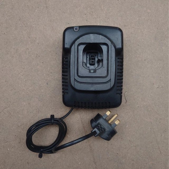 DEWALT DE9107 BATTERY Charger 7.2V - 14.4V £14.95 - PicClick UK