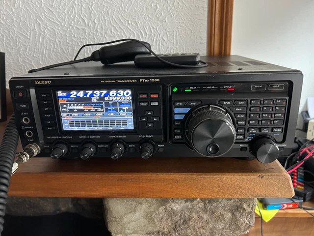 YAESU EUR 650,00 - PicClick FR
