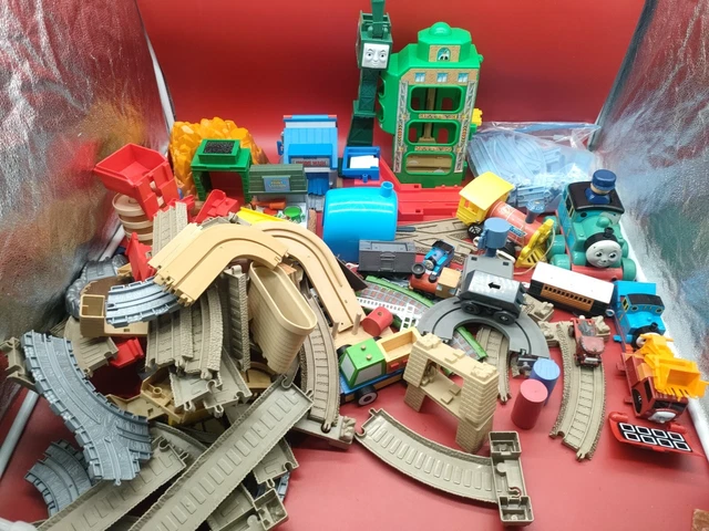 VINTAGE 1977 TOMY Thomas The Tank Engine Big Loader Set Track Parts ...