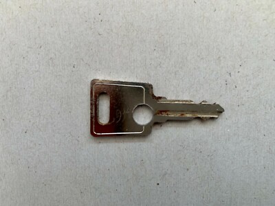 CHUBB CONTROLMASTER 100 Fire Alarm Control Panel Door Key £18.00 ...