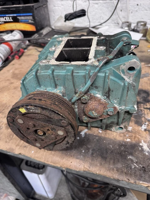 3581061 VOLVO PENTA Compressor Supercharger KAD 32 42 43 44 300 USED £ ...