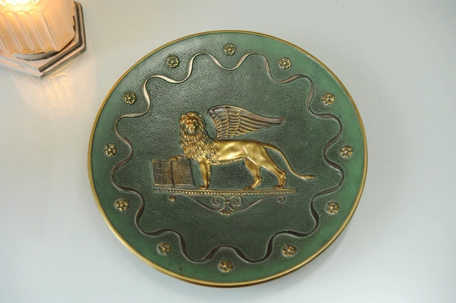 PLAT EN BRONZE Art Deco signé Max Le Verrier - Lion Ailé de Venise EUR ...