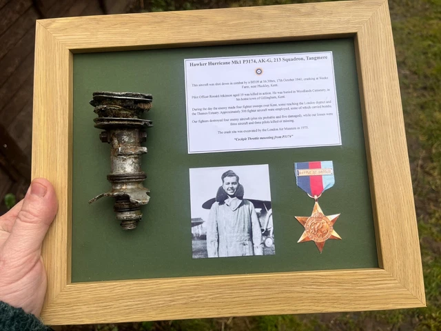 WW2 BATTLE OF Britain Throttle relic display, Hawker Hurricane P3174 ...