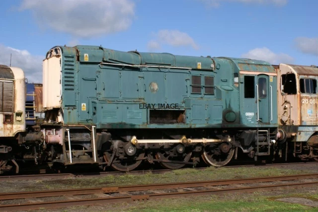 PHOTO CLASS 08 Loco 08 869 0-6-0 No 08 867 Ex-D4037 In Br Blue Awaiting ...