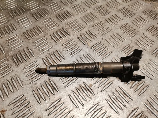 MERCEDES-BENZ C 320 CDI W204 Essence Injecteur 6420701387 165kw EUR 58 ...