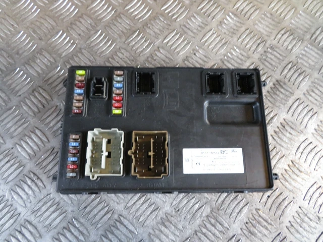 FORD TRANSIT MK7 Body Control Module Fuse Box 8C1T-14A073-Bc 2006-2015 ...