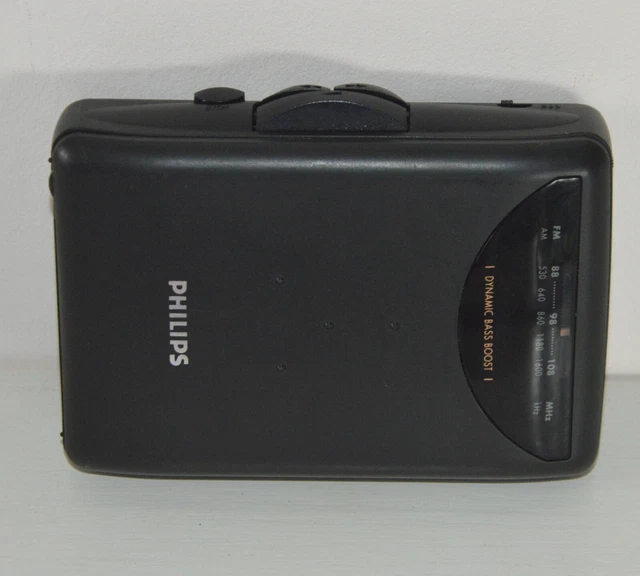 ANCIEN WALKMAN BALADEUR Cassette player PHILIPS DYNAMIC BASS BOOST I ...