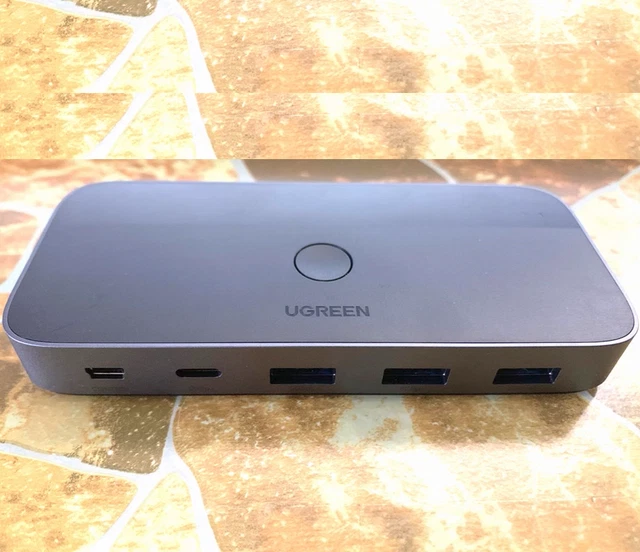UGREEN USB 3.0 Switch 2 Computers Sharing USB C & A Devices 4 Port USB ...