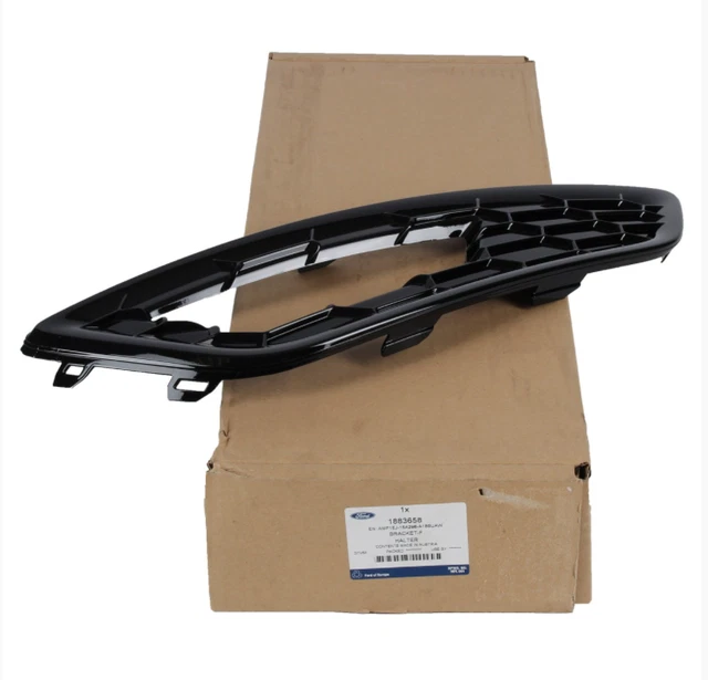 NEW FORD FOCUS C346 Mk3 Front Bumper Right Fog Light Grille 1883658 ...