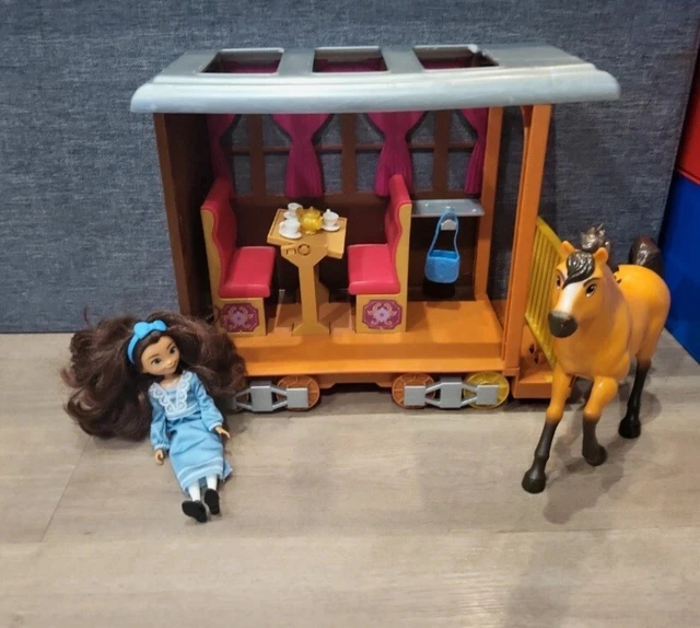 MATTEL DREAMWORKS SPIRIT Untamed Lucky's Train Home Horse Riding Doll ...