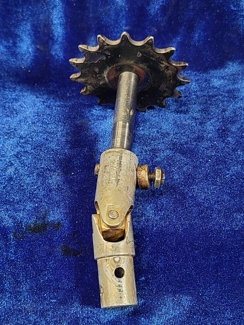 PIPER PA 28-140 U-Joint With Sprocket And Shaft P/N: 62834-02 62845-02 ...