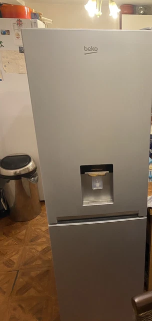 Beko Fridge Freezer With Water Dispenser 60 00 Picclick Uk