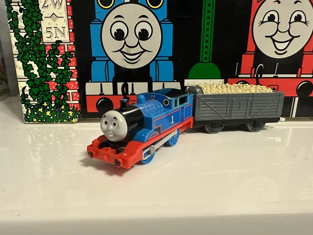 THOMAS & FRIENDS Talking Thomas Trackmaster Motorized Train Engine 2009 ...