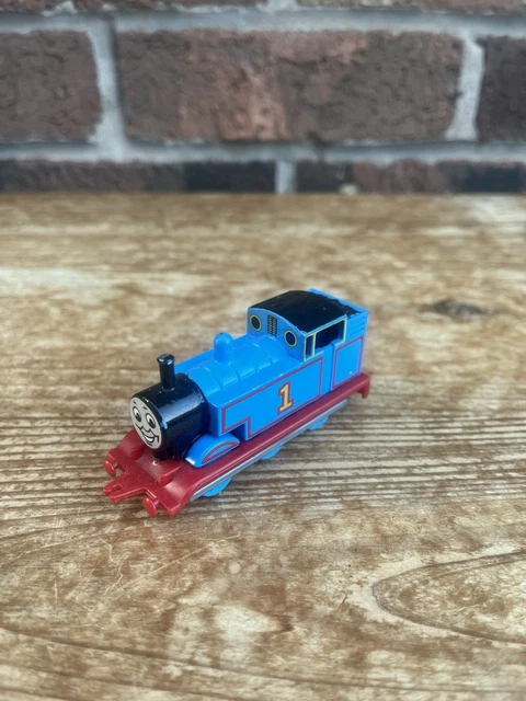 ERTL THOMAS TANK Engine & Friends Train - STICKER FACE THOMAS - RED ...