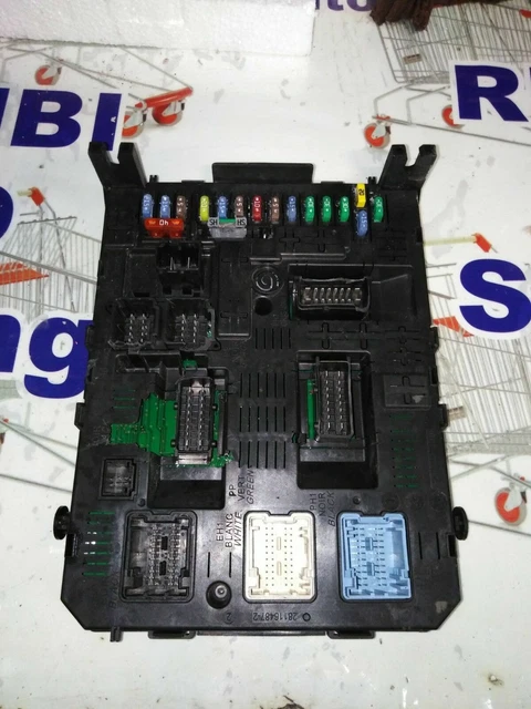 BODY ORDINATEUR MODULE Citroen C4 C5 Peugeot 407 308 Code : 28120836-4 ...