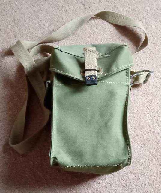 WW2 BRITISH ARMY MK II Lightweight Respirator Haversack 1943 £10.00 ...