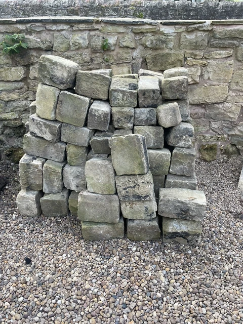 YORKSHIRE STONE COBBLES Paving Walling £0.99 - PicClick UK